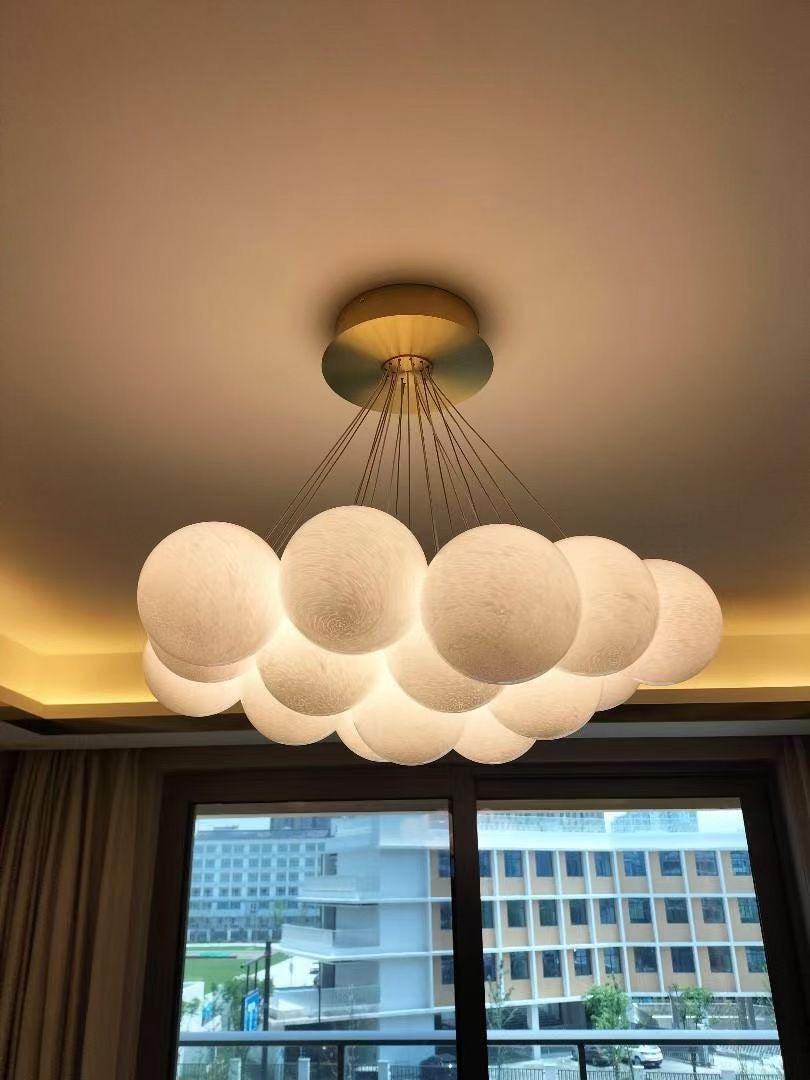 Alabaster Anne Globe Art Pendant Light – Lumifys